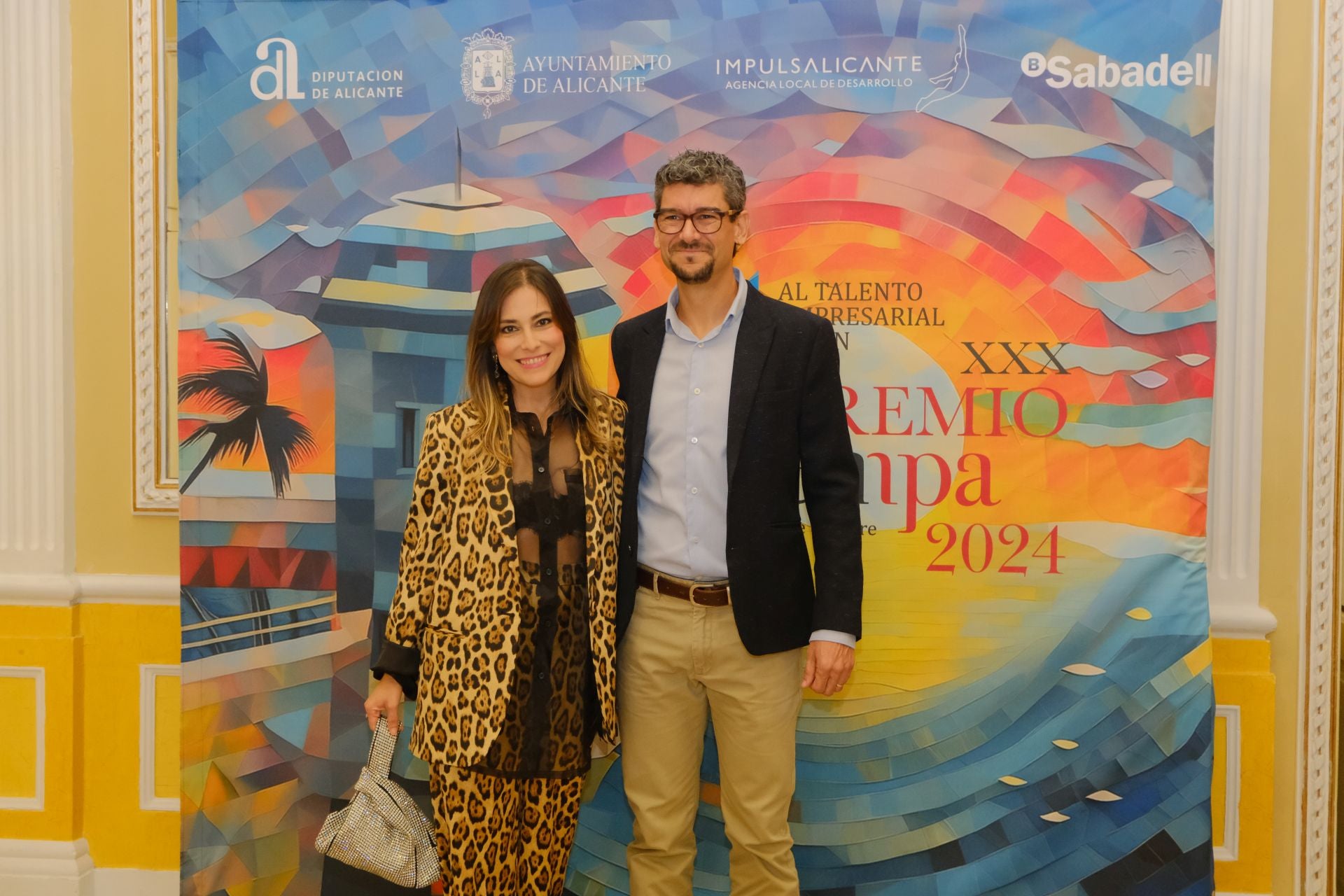 La gala de premios de Jovempa, foto a foto | TodoAlicante